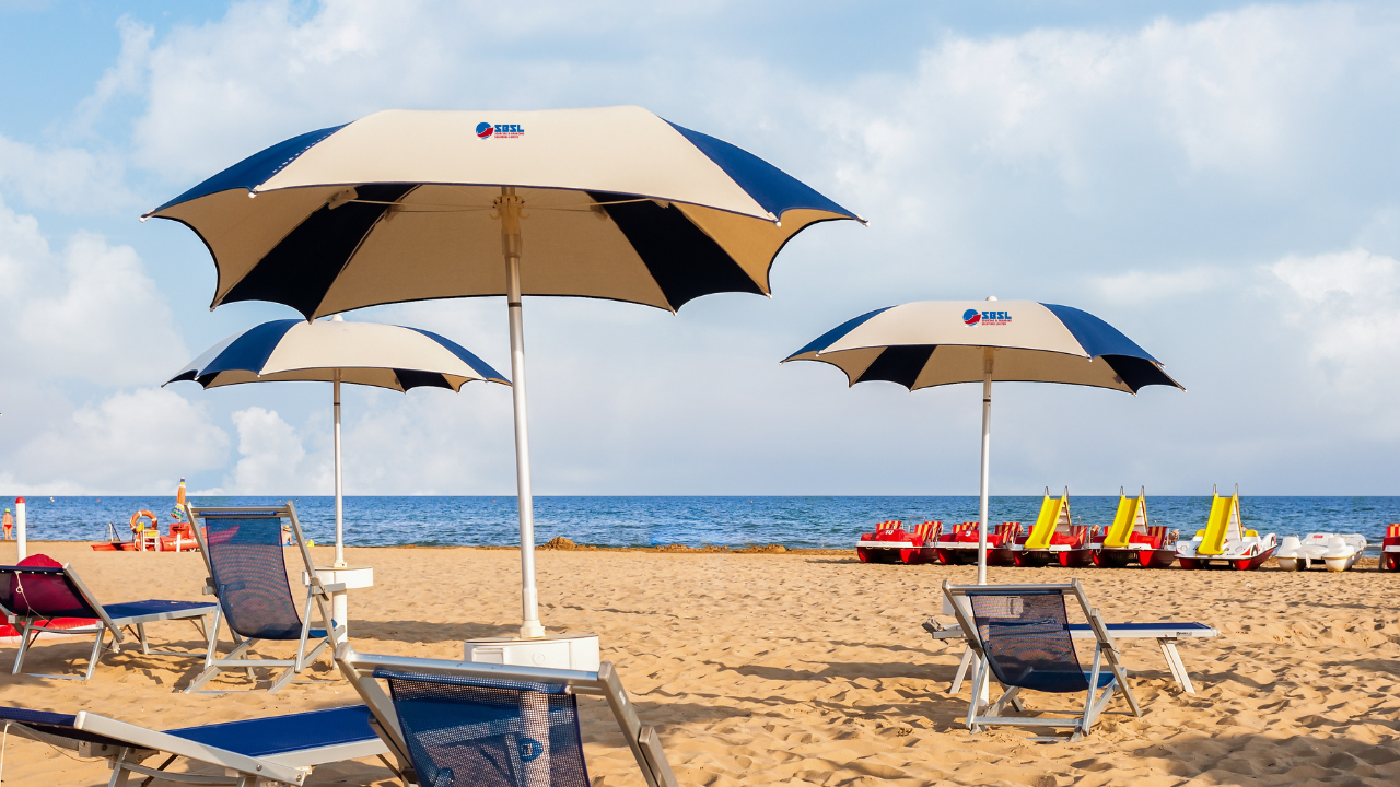 A Guide to Choosing the Perfect Beach Umbrella - Stay Cool and Protected